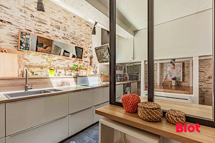 Nantes, Hauts-Pavés, Saint-Pasquier, Saint-Félix, Université : Appartement 4 pièces à vendre