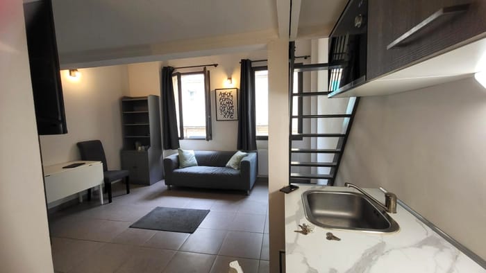 Salon-de-Provence, Centre-ville : Appartement 1 pièce à louer