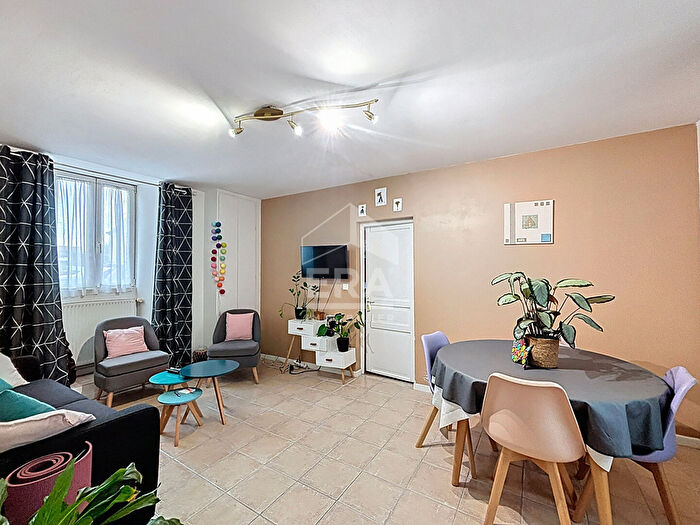 Appartement à vendre - Belloy-en-France - 4 pièces - 3 chambres