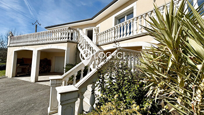 Maison à vendre - Viellenave-dArthez - 8 pièces - 5 chambres