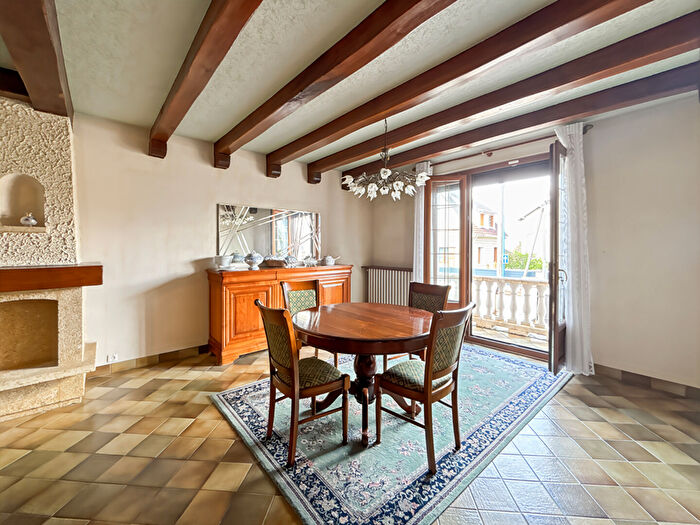 Maison 5 pièces à Mantes-la-Jolie, Gassicourt, à vendre