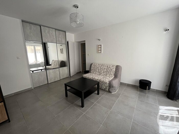 Appartement à louer - Granville, Centre-ville - 1 pièce