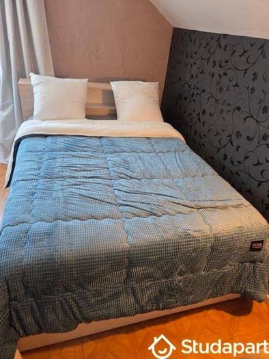 Marniere-Les Gros-allée Couverte, Vauréal : Appartement 1 pièce à louer