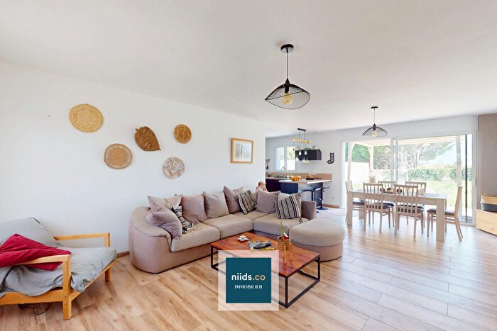 Maison à vendre - Esnandes - 5 pièces - 4 chambres