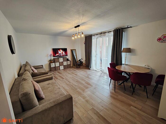 Appartement à vendre - Villeneuve-sur-Lot, Saint-Etienne - 3 pièces - 2 chambres