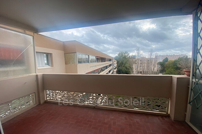 Appartement à louer - La Garde, Ginouse, Saint-Musse, Thouars - 3 pièces - 2 chambres