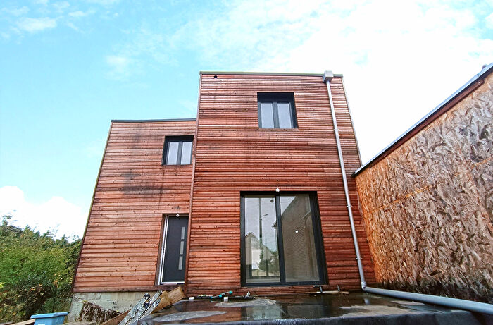 Maison à vendre - Beaumont-sur-Oise - 4 pièces - 3 chambres