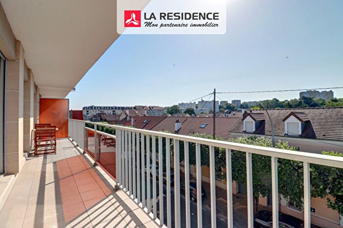 Appartement 5 pièces à vendre - Poissy, Les Capucines
