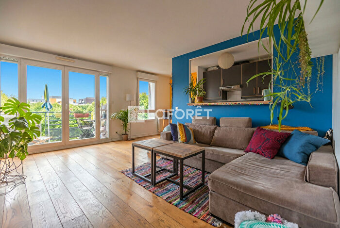 Appartement à vendre - Saint-Denis, La Plaine Saint-Denis - 3 pièces - 2 chambres