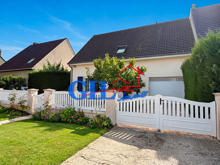 Savigny-le-Temple, Plessis la Forêt - Maison 7 pièces à vendre