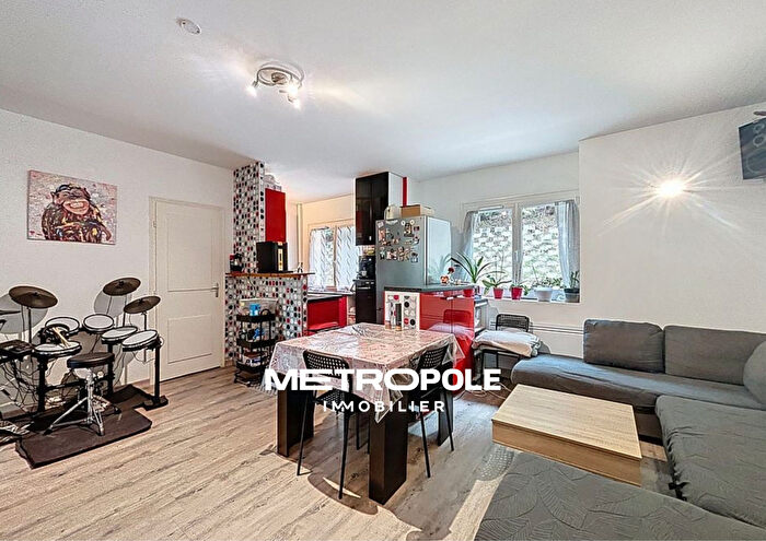 Appartement à vendre - Bourg-de-Thizy - 3 pièces - 2 chambres