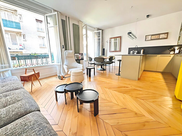 Appartement à vendre - Paris e , Vallée de Fecamp - 3 pièces - 2 chambres