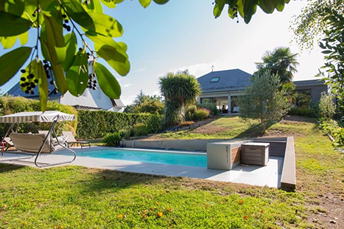 Maison 6 pièces à vendre à Sautron