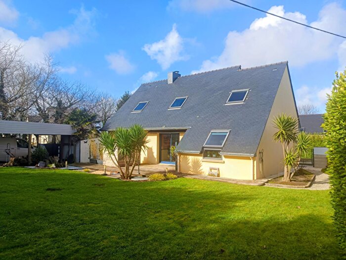Maison 5 pièces à vendre à Kerlaz