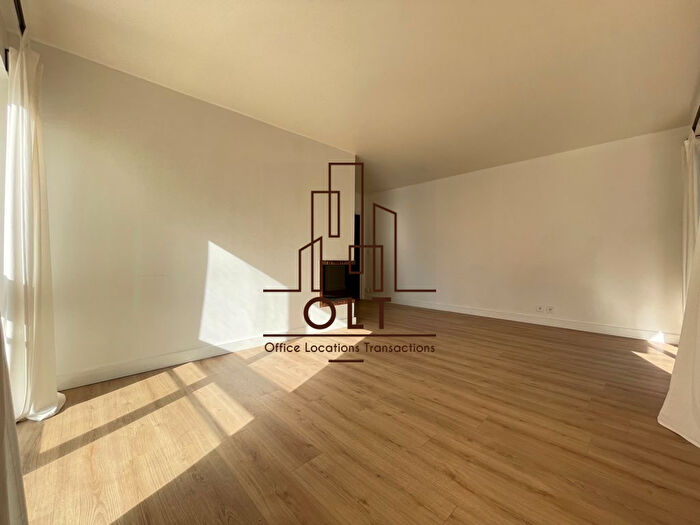 Appartement à louer - Bailly - 3 pièces - 2 chambres