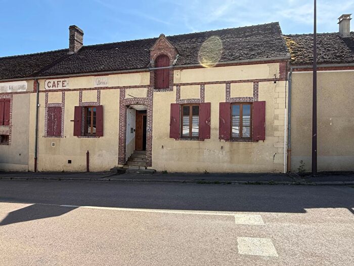 Maison 7 pièces à vendre à Villiers-Louis