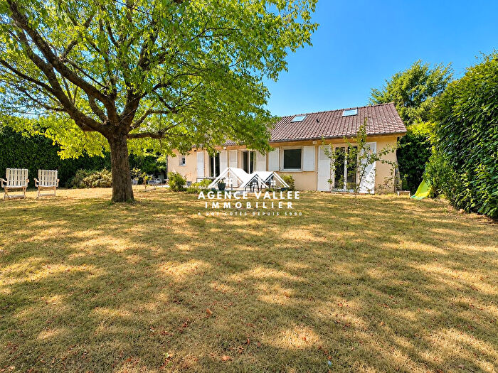 Maison 6 pièces à Saint-Germain-lès-Corbeil, à vendre