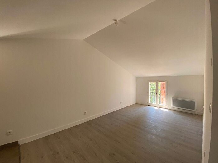 Appartement à louer - Allées Paul Riquet, Béziers - 2 pièces - 1 chambre