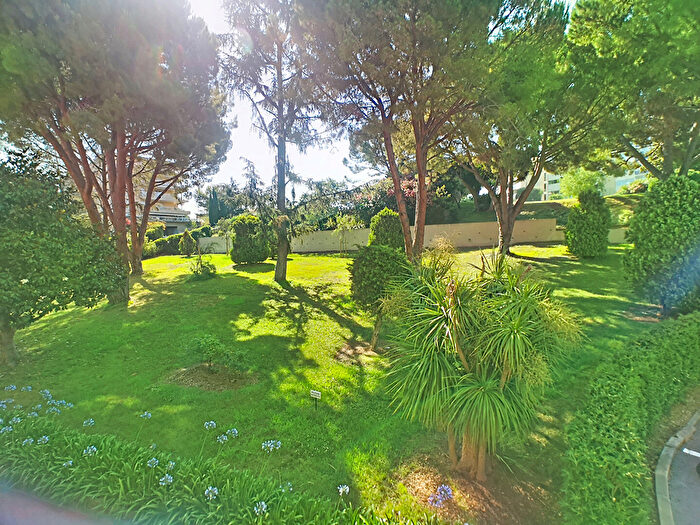 Antibes, Rabiac, Carriat, Les Semboules, Les Brusquets - Appartement 4 pièces à vendre