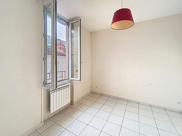 Appartement à vendre - Villeurbanne, Croix Luizet - 2 pièces - 1 chambre