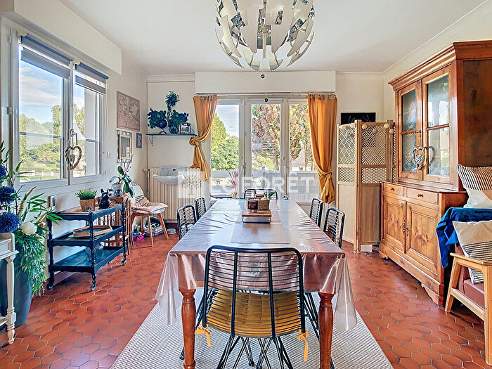 Maison à vendre - Maure-de-Bretagne - 6 pièces - 4 chambres