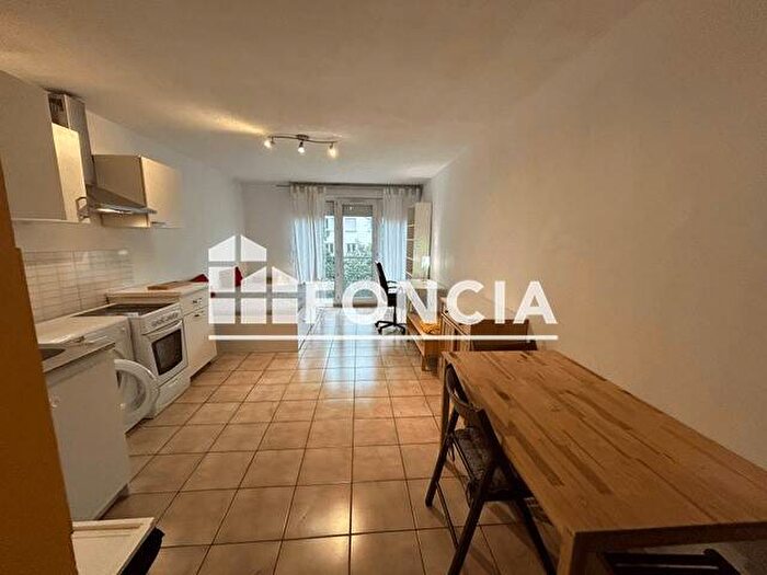 Berriat-Ampere, Grenoble : Appartement 1 pièce à louer