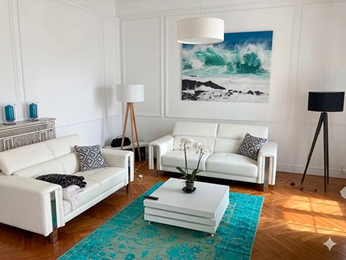 Appartement 2 pièces à vendre - Nice, Baumettes