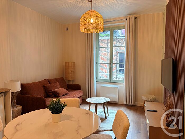 Appartement à louer - Auxerre, Centre-ville - 1 pièce