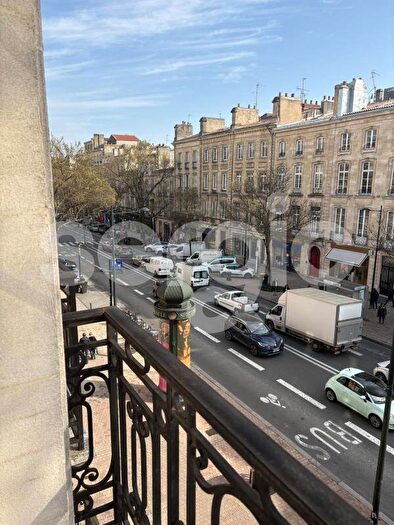 Appartement à louer - Centre ville, Bordeaux - 4 pièces - 3 chambres