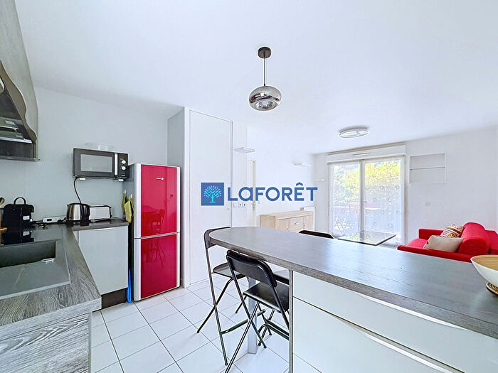 Appartement 2 pièces à vendre à Sainte-Geneviève-des-Bois, Liers, Croix Blanche
