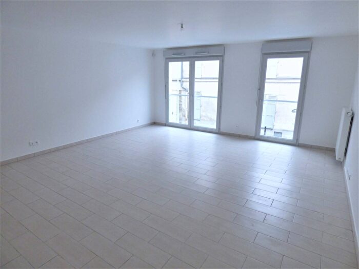 Plateau, Gentilly - Appartement 1 pièce à louer