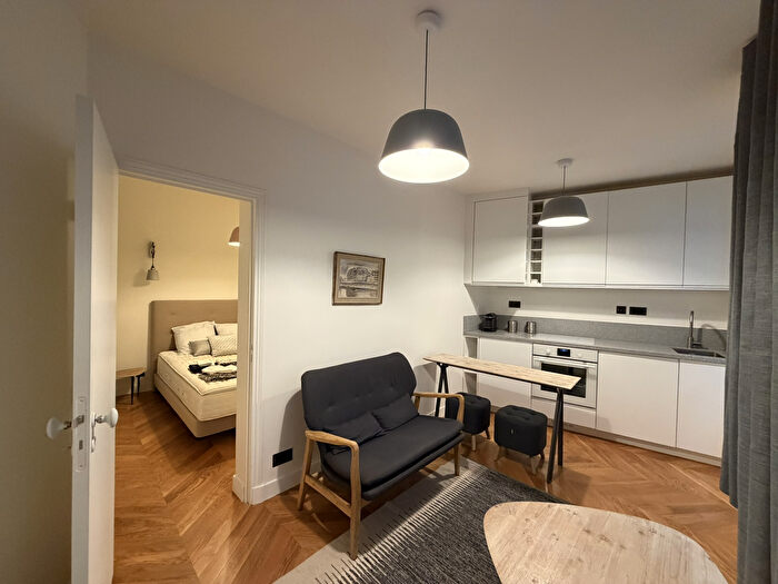 Appartement à vendre - Paris e , Les Iles - 2 pièces - 1 chambre