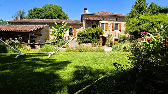 Maison à vendre - Varen - 10 pièces - 6 chambres