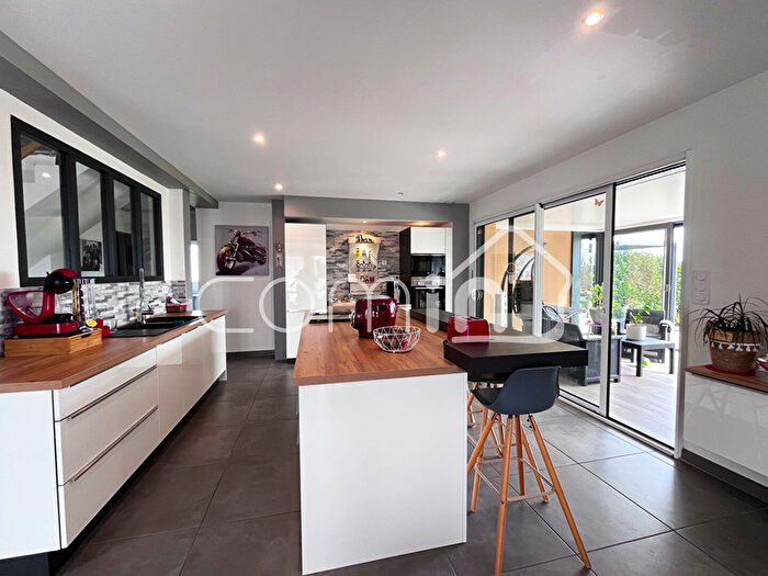 Maison à vendre - Louresse-Rochemenier - 6 pièces - 4 chambres