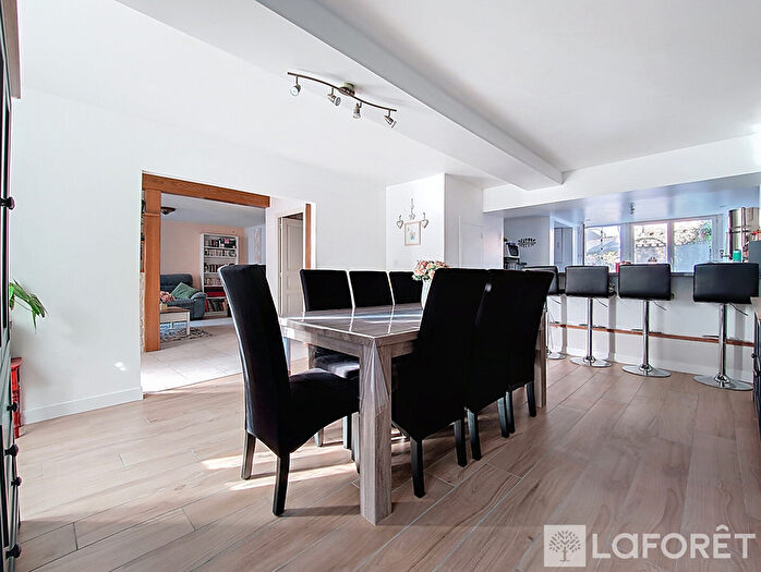 Maison à vendre - Chemillé - 7 pièces - 5 chambres