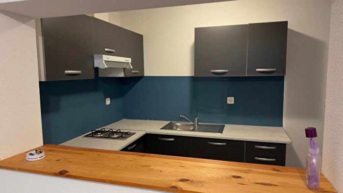 Appartement à louer - Est, Saint-Junien - 2 pièces - 1 chambre