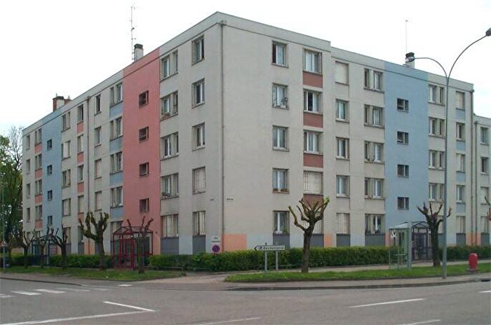 Appartement à louer - Sud, Genlis - 4 pièces - 1 chambre