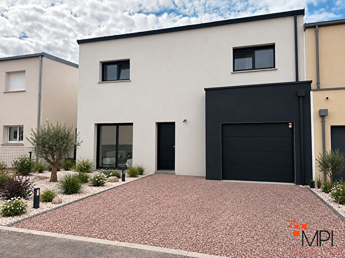 Maison 6 pièces à vendre à Bréal-sous-Montfort