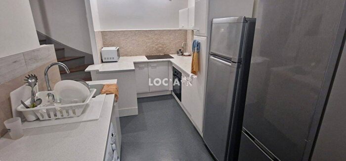 Appartement à louer - Saint-Priest - 1 pièce