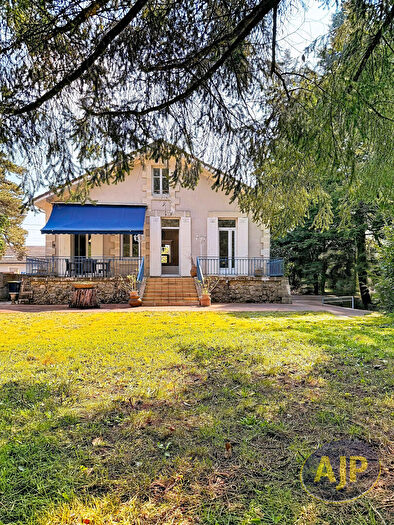 Maison à vendre - Castelnau-de-Médoc - 7 pièces - 4 chambres