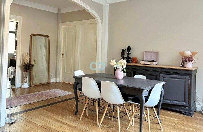 Appartement à louer - Lille - 5 pièces - 2 chambres