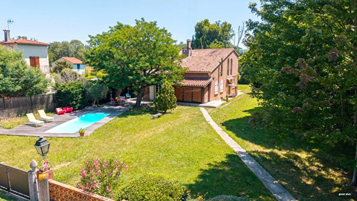 Maison à vendre - Blagnac, Compans, Servanty, Layrac, Aéroport - 5 pièces - 5 chambres