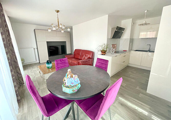 Appartement 3 pièces à vendre à Carrières-sous-Poissy, Bords de Seine, Ile de la Dérivation