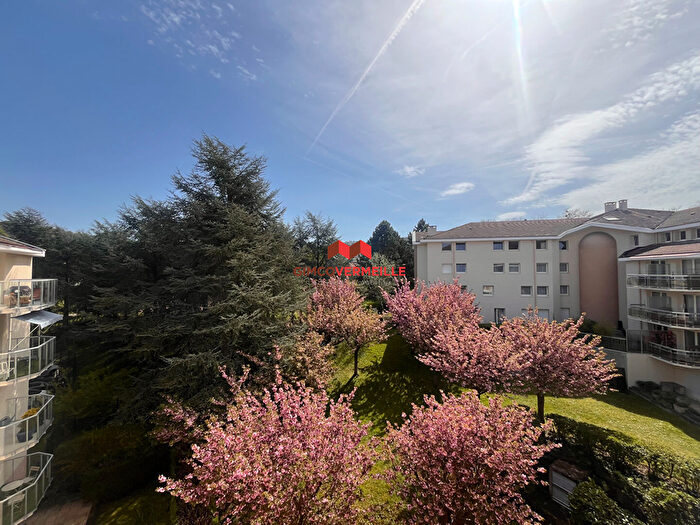 Appartement 5 pièces à La Celle-Saint-Cloud, Le Centre, à vendre