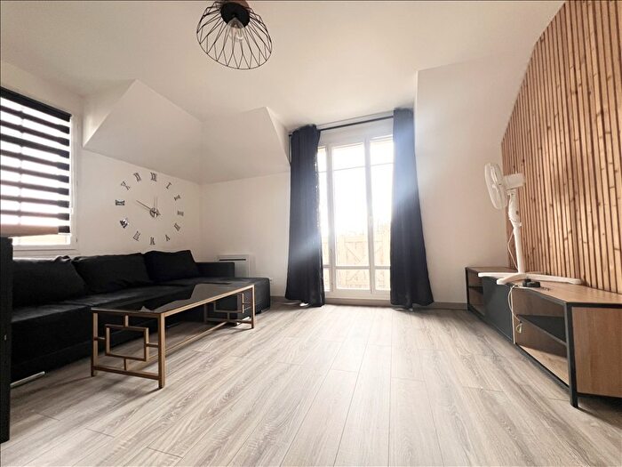 Appartement à louer - Persan - 2 pièces - 1 chambre