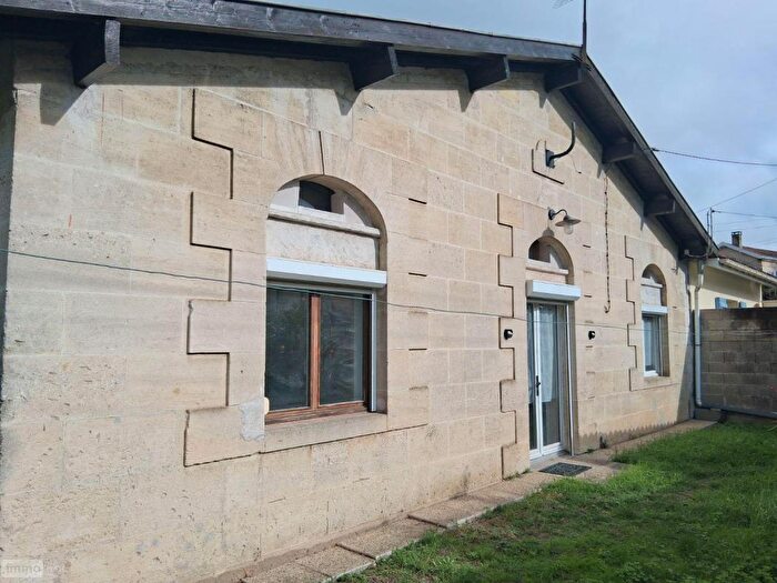 Maison 4 pièces à Salleb uf, Salleboeuf, à vendre