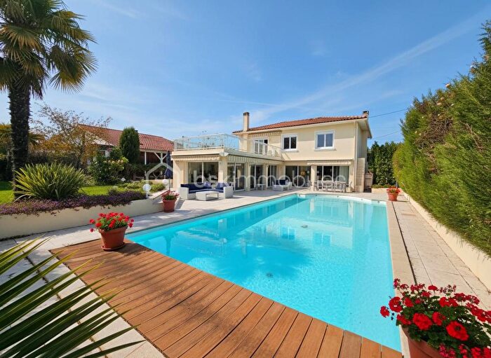 Maison à vendre - Garlin - 6 pièces - 4 chambres