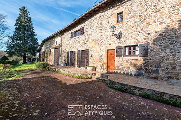 Maison à vendre - Massignac - 5 pièces - 3 chambres