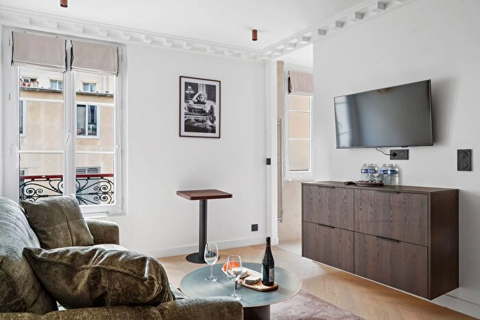 Appartement 1 pièce à louer - Paris 16ème, Chaillot