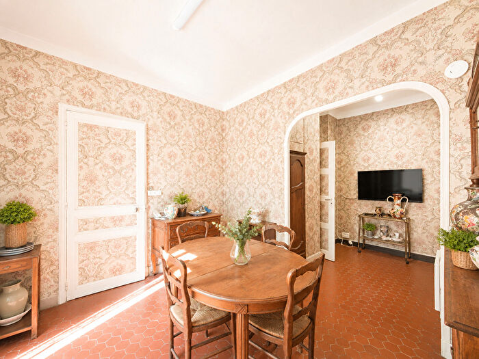 Vallauris, Centre-ville : Appartement 4 pièces à vendre
